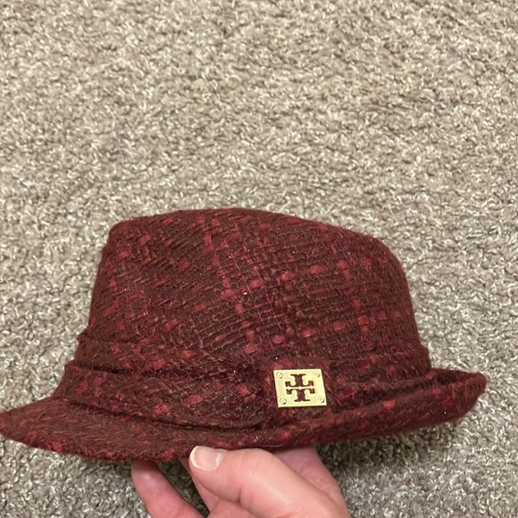 Tory Burch | Accessories | Tory Burch Tweed Fedora With Gold Logo ...